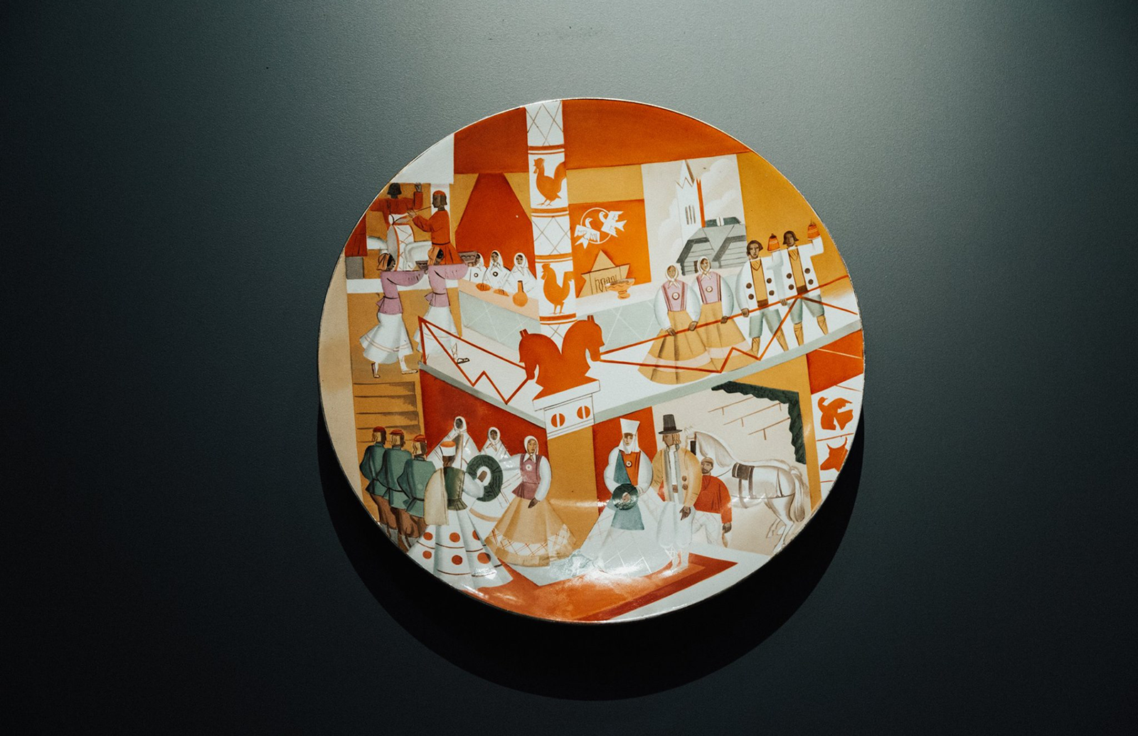 Latvijas dizaina saknes — Romans Suta ← FOLD