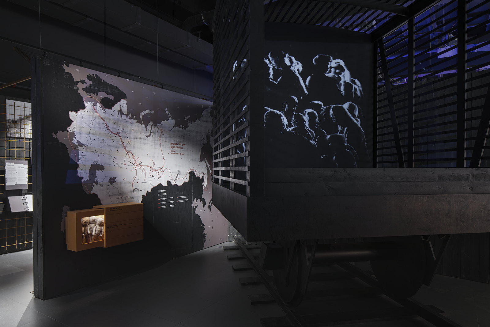 H2E-Okupacijas-muzejs-Starks-10 ← FOLD